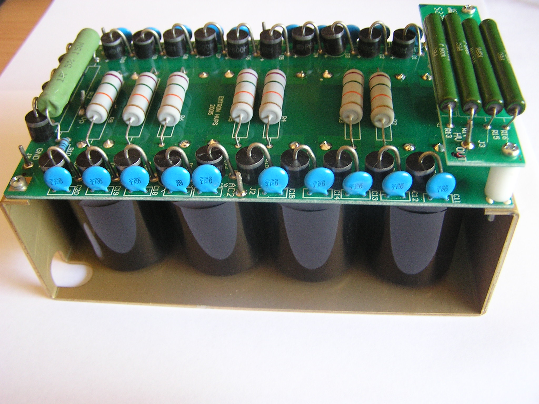 EMTRON AMPLIFIERS - emtrondv